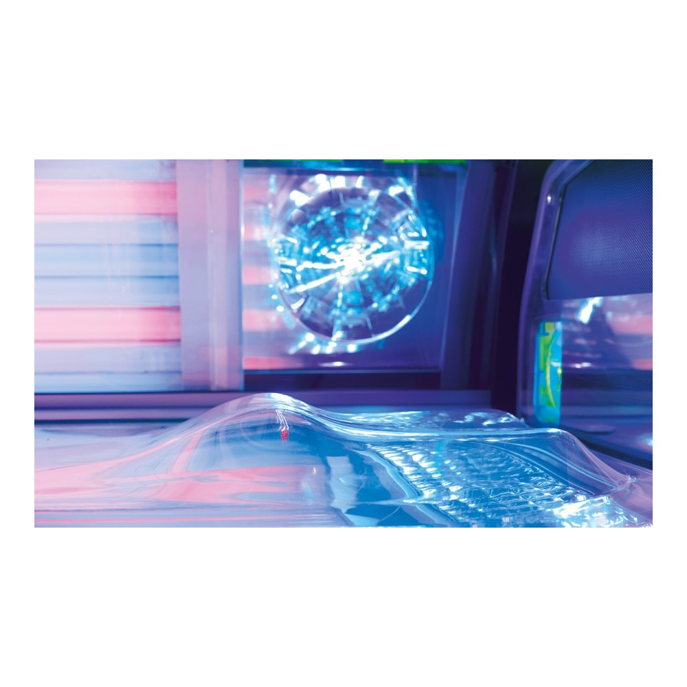 Luxura VEGAZ 8200 Solarium – Bronzage intense, haute technologie