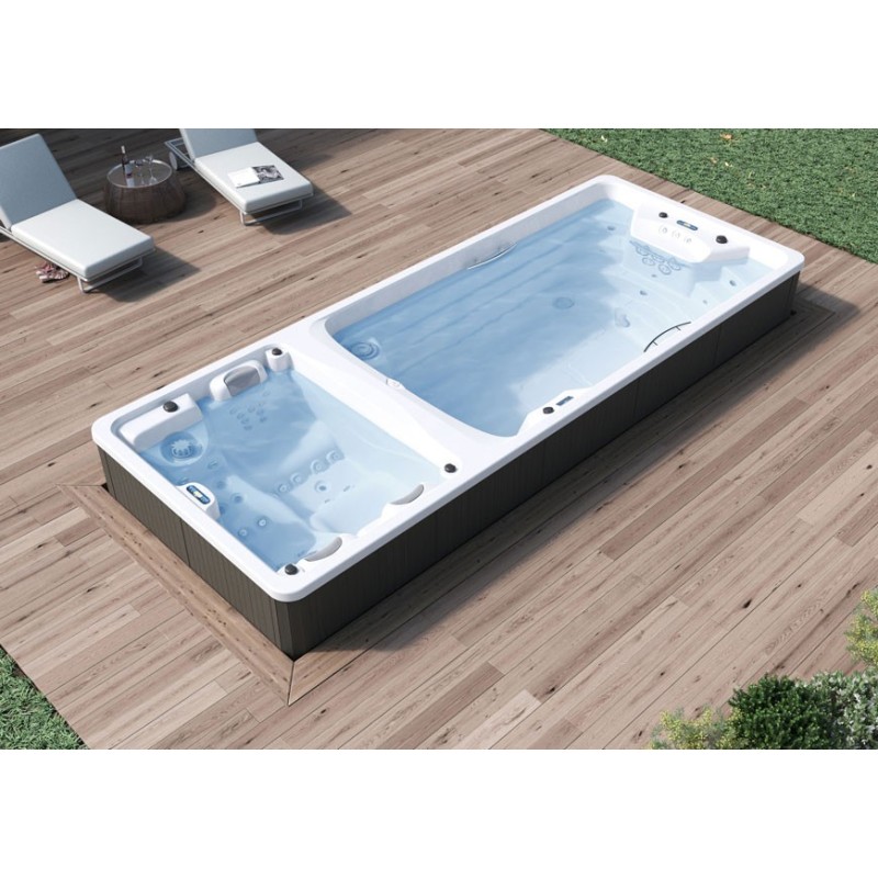 Jacuzzi Duo: Piscina con hidromasaje, jets de masaje, nado contracorriente